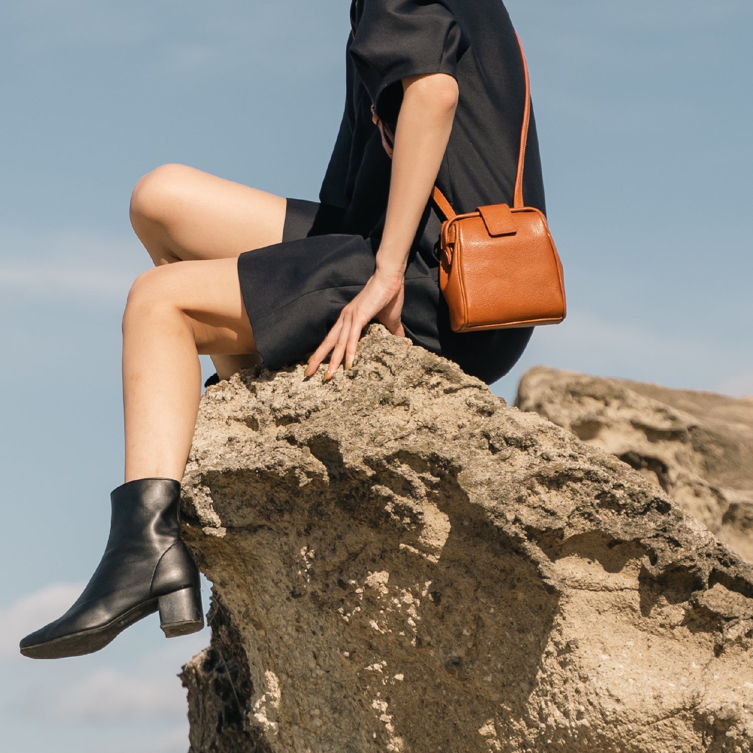 Atelier nuu アトリエヌウ｜parcel パーセル｜バッグコレクション（本革・レザー） – ARTPHERE online store